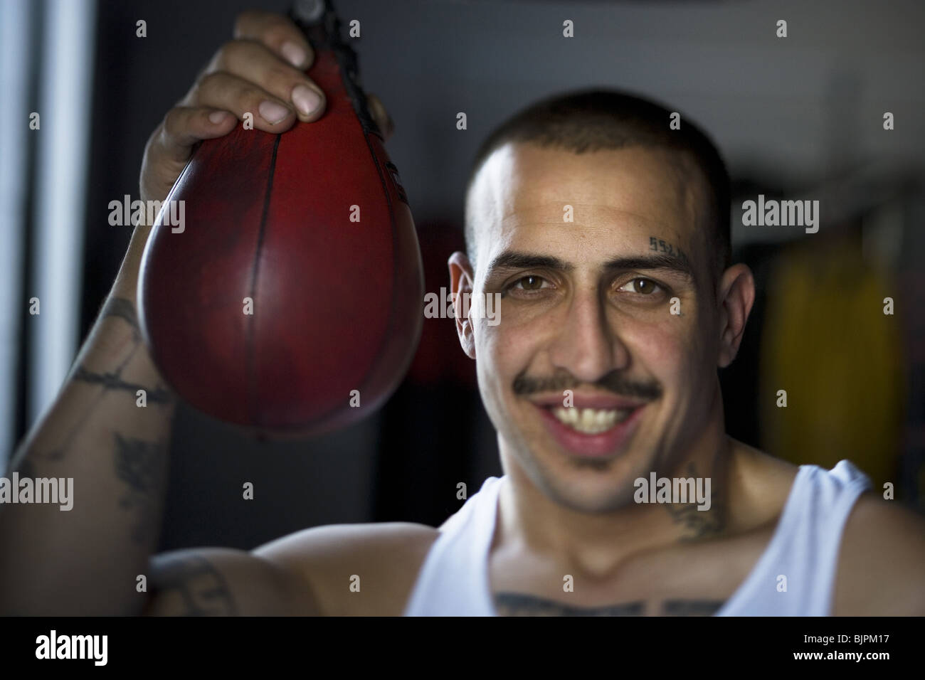 Boxing gym portraits hi-res stock photography and images - Alamy