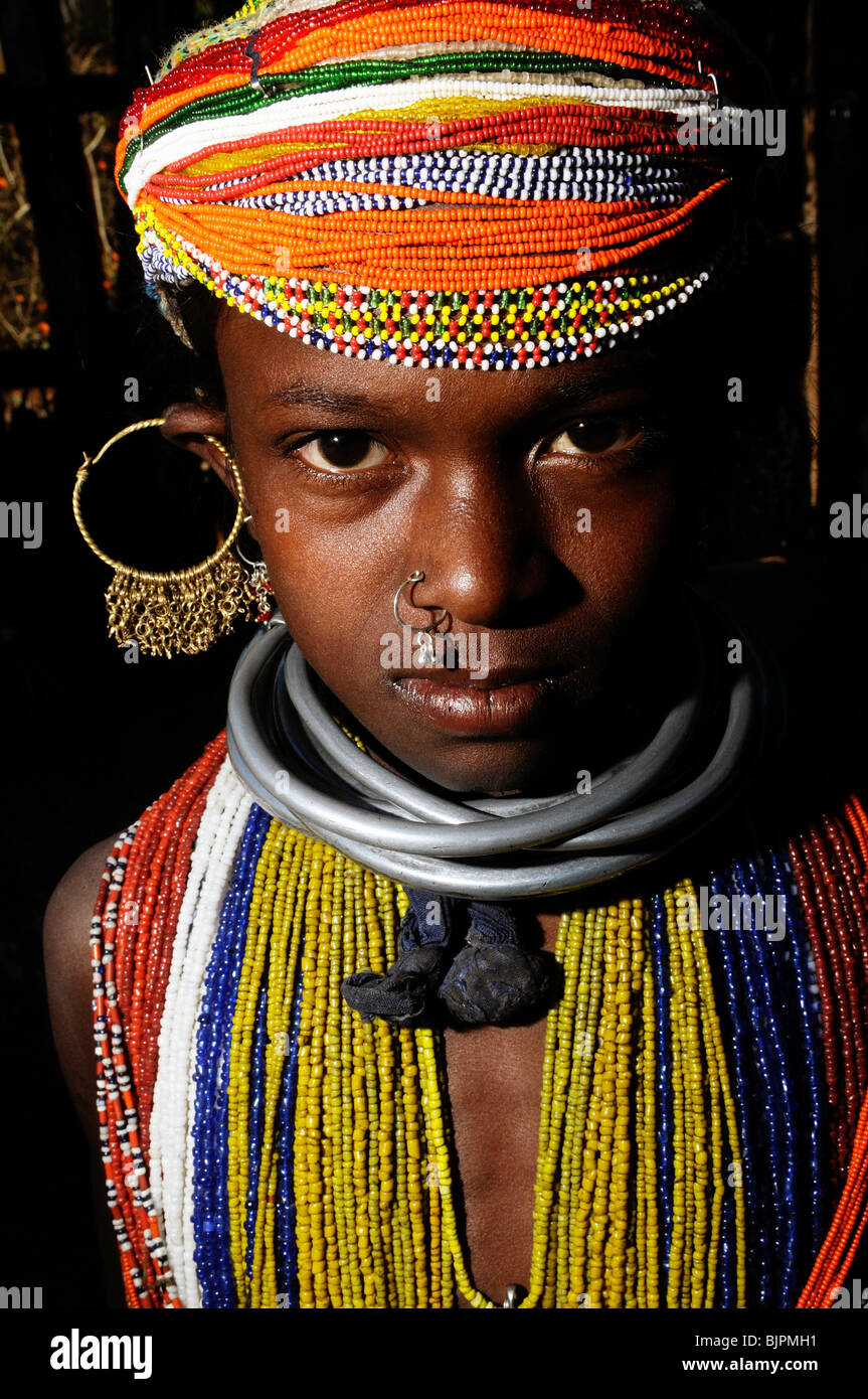 Women of the Bonda tribe in the Indian state of Orissa Stock Photo - Alamy
