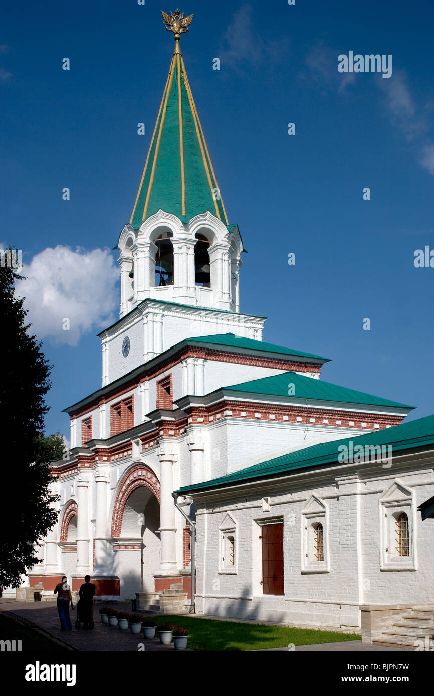 The red gate hi-res stock photography and images - Alamy