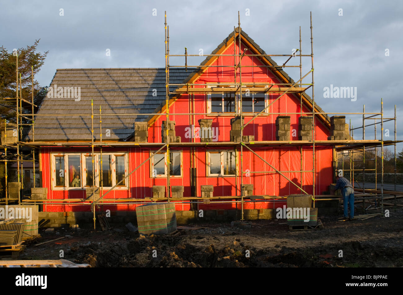 Timber scaffold hi-res stock photography and images - Alamy