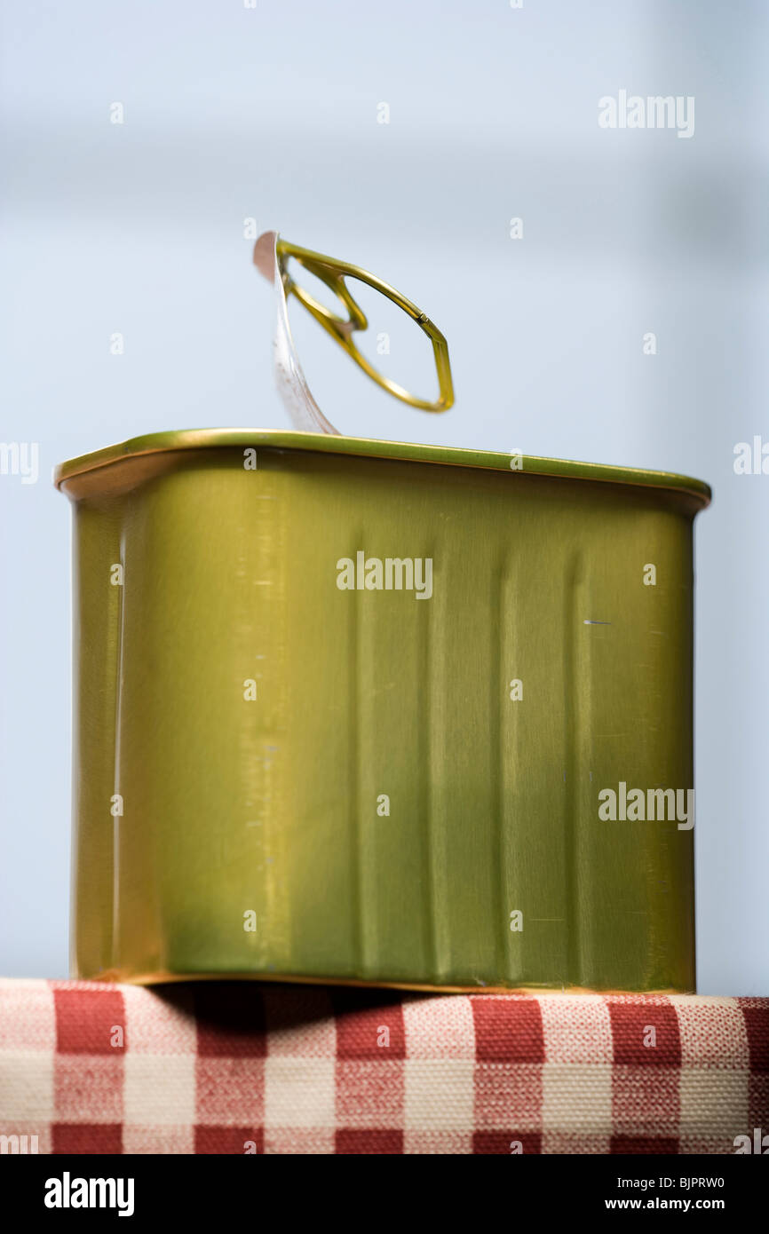 Tinned meats hi-res stock photography and images - Alamy