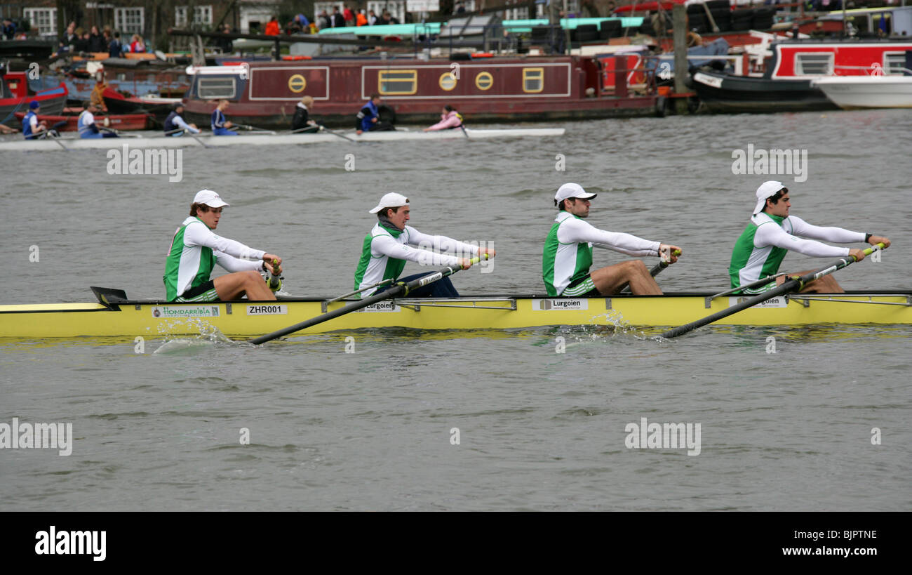 Head river race hi-res stock photography and images - Alamy