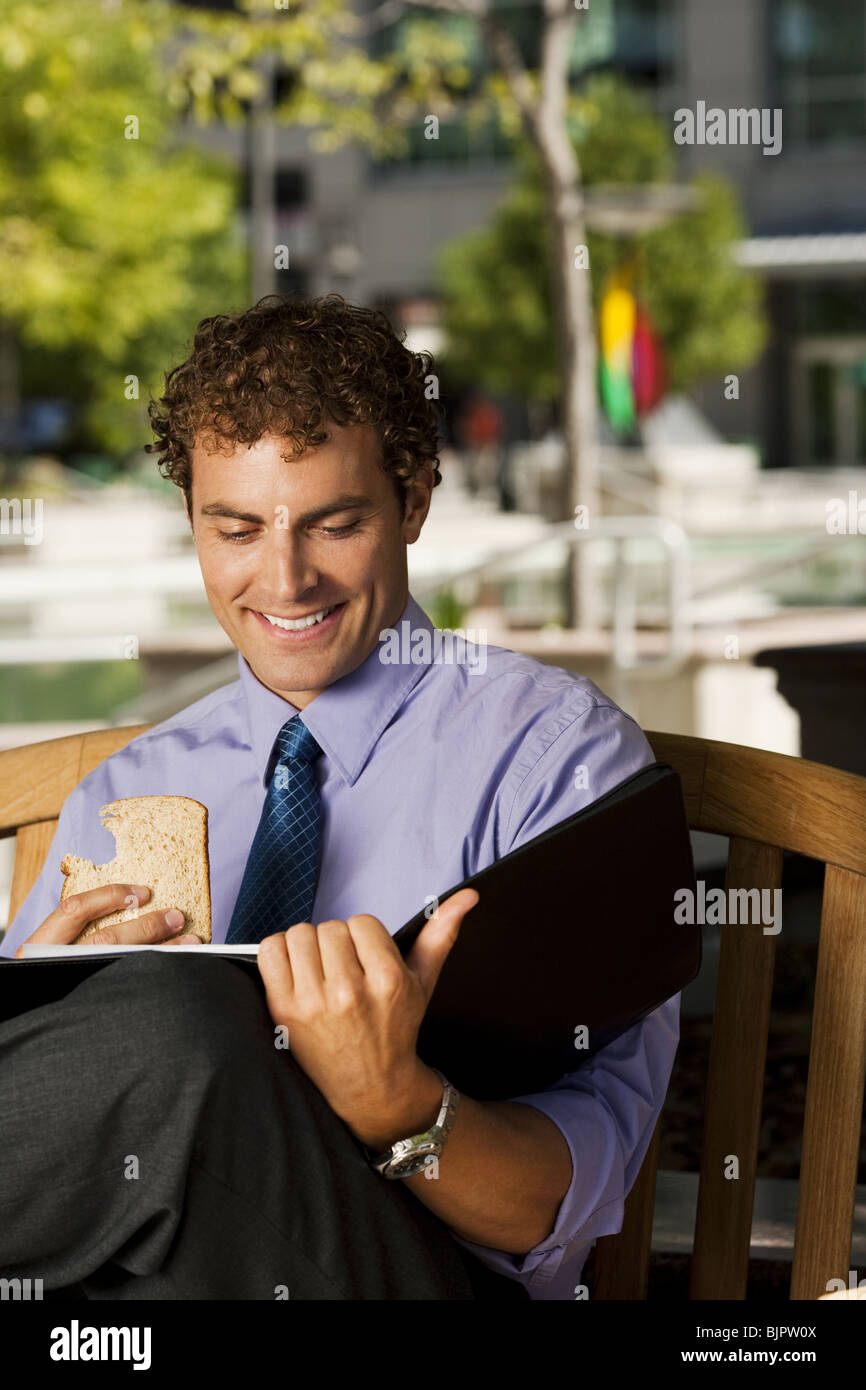 Lunch on park bench hi-res stock photography and images - Alamy