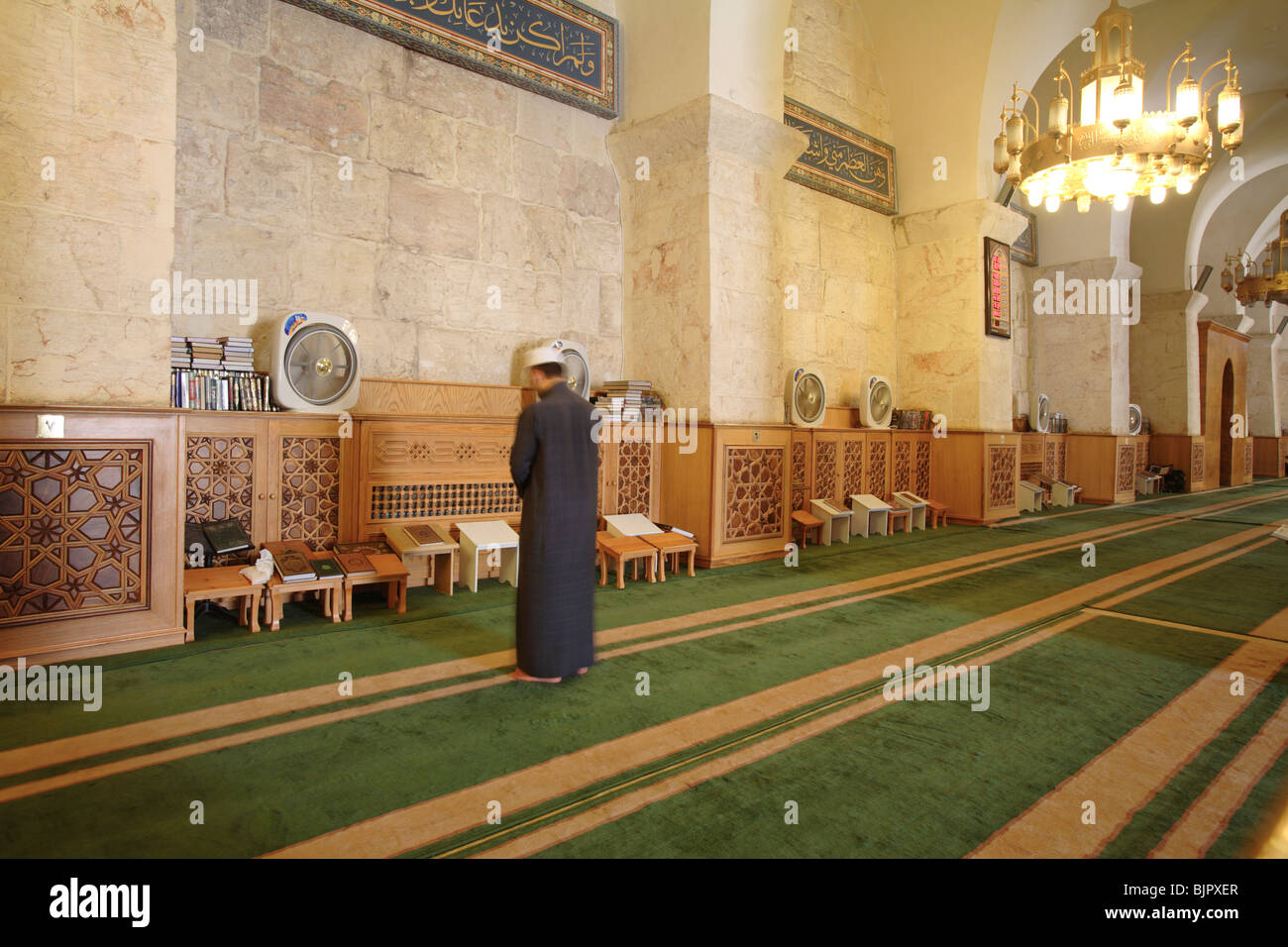 Great mosque of aleppo hi-res stock photography and images - Alamy