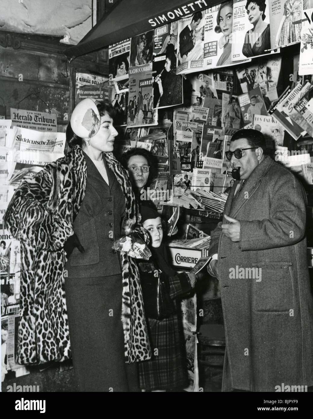 Greek opera singer hi-res stock photography and images - Alamy