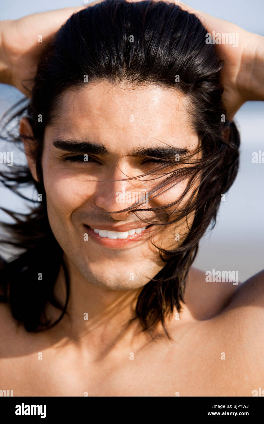 Faces beach hi-res stock photography and images - Alamy