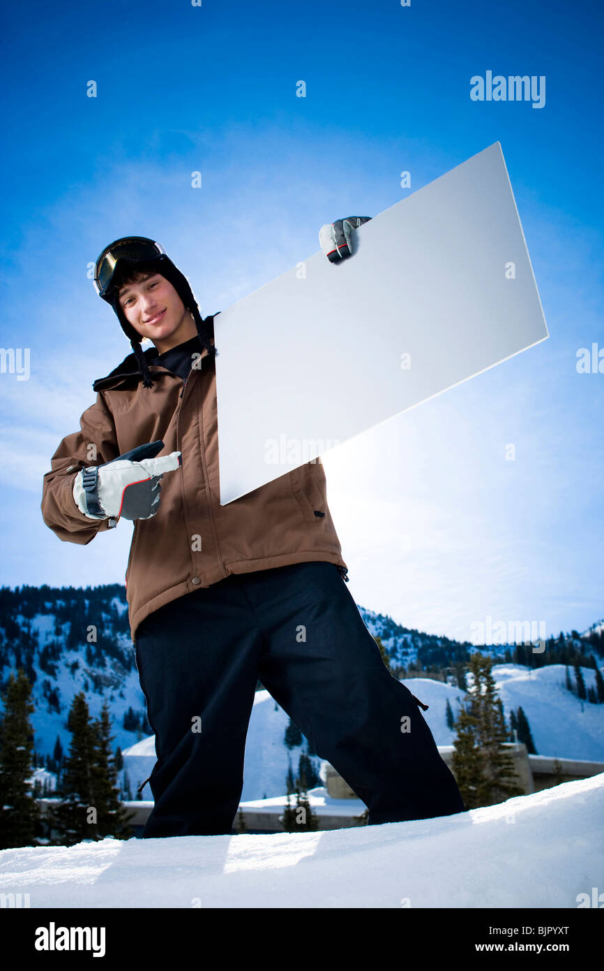 Male in snow blank hi-res stock photography and images - Alamy