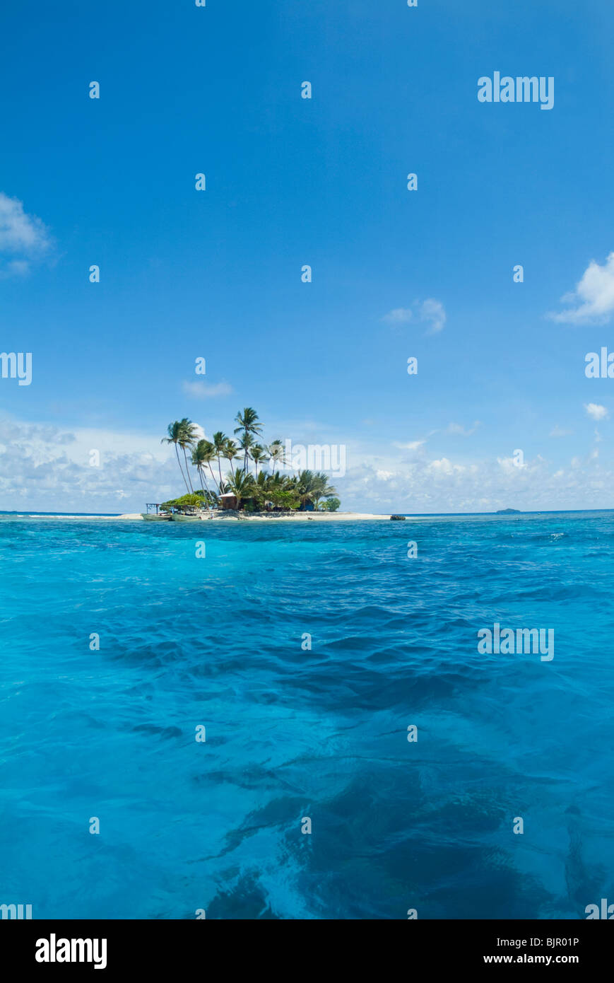 Chuuk island hi-res stock photography and images - Alamy