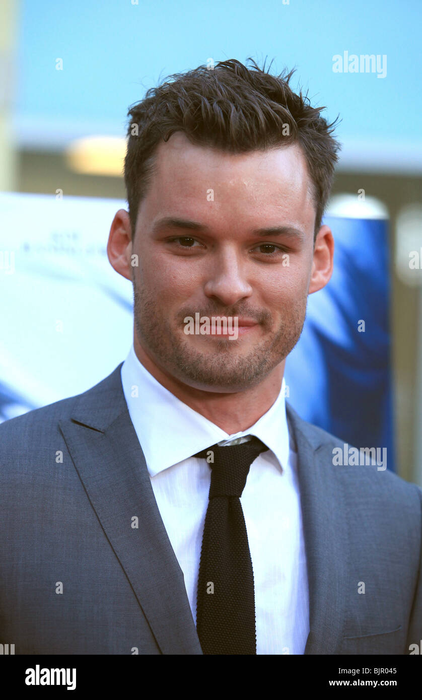 AUSTIN NICHOLS THE INFORMERS PREMIERE HOLLYWOOD LOS ANGELES CA USA 16 ...