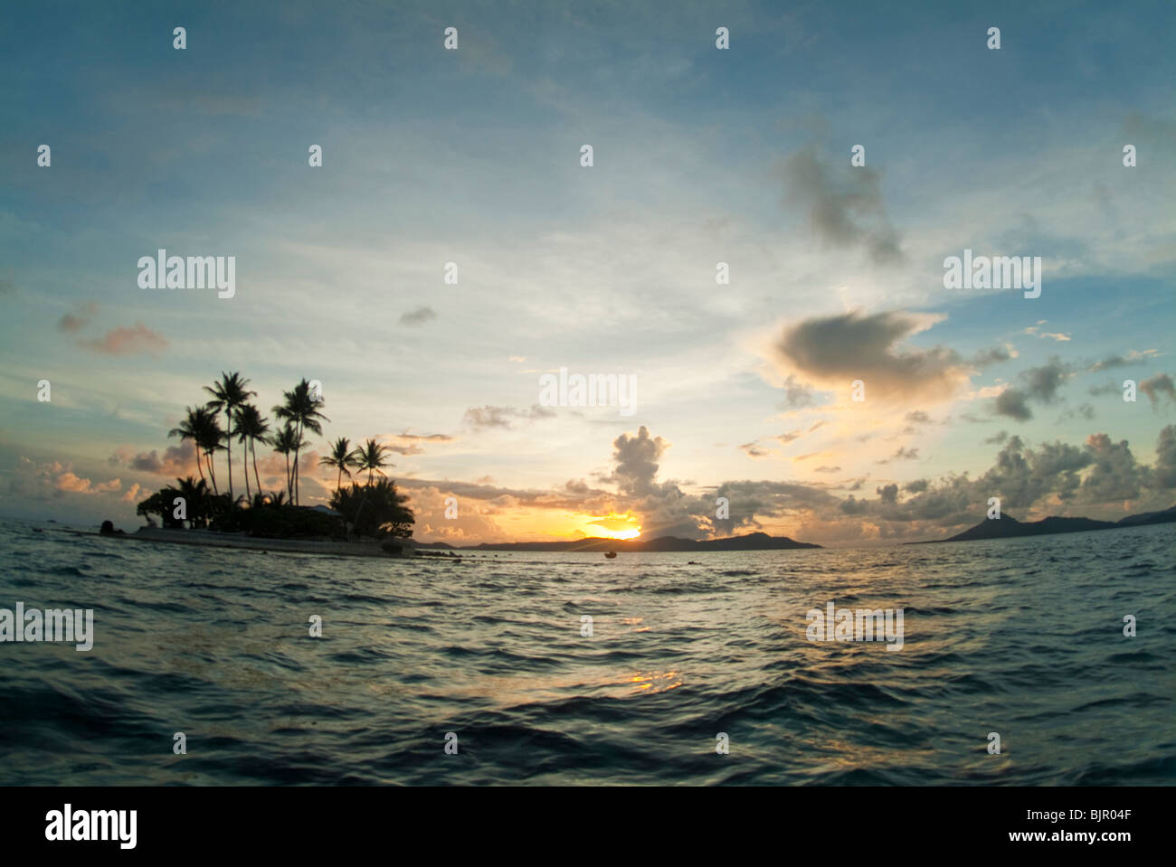 Chuuk island hi-res stock photography and images - Alamy