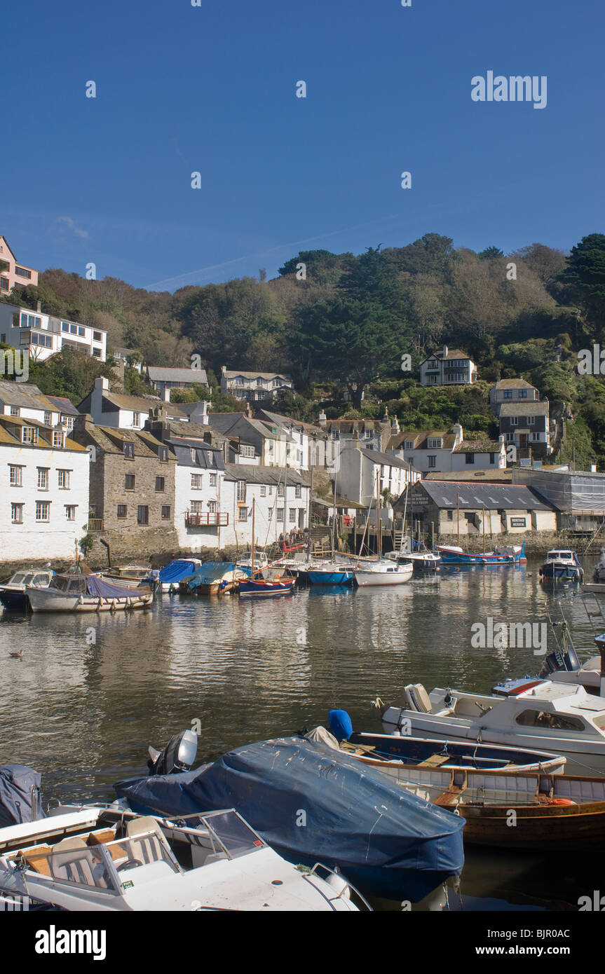 Harbor of polperro hi-res stock photography and images - Alamy