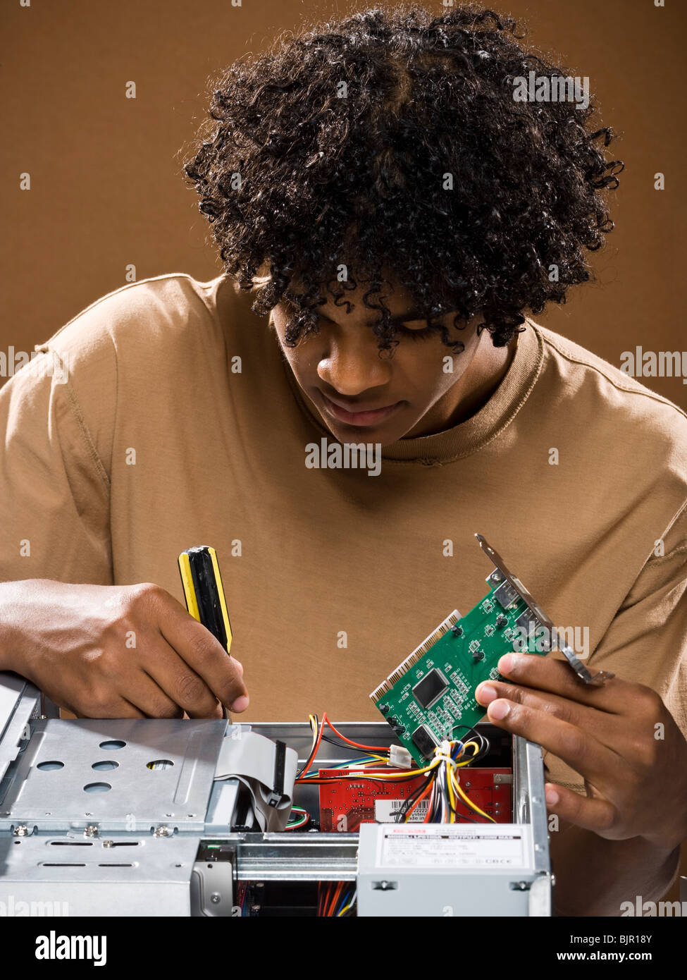Fixing objects hi-res stock photography and images - Alamy