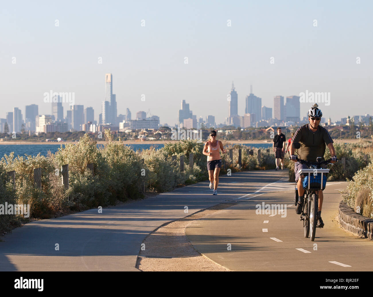 Adjacent to cycle path hi-res stock photography and images - Alamy