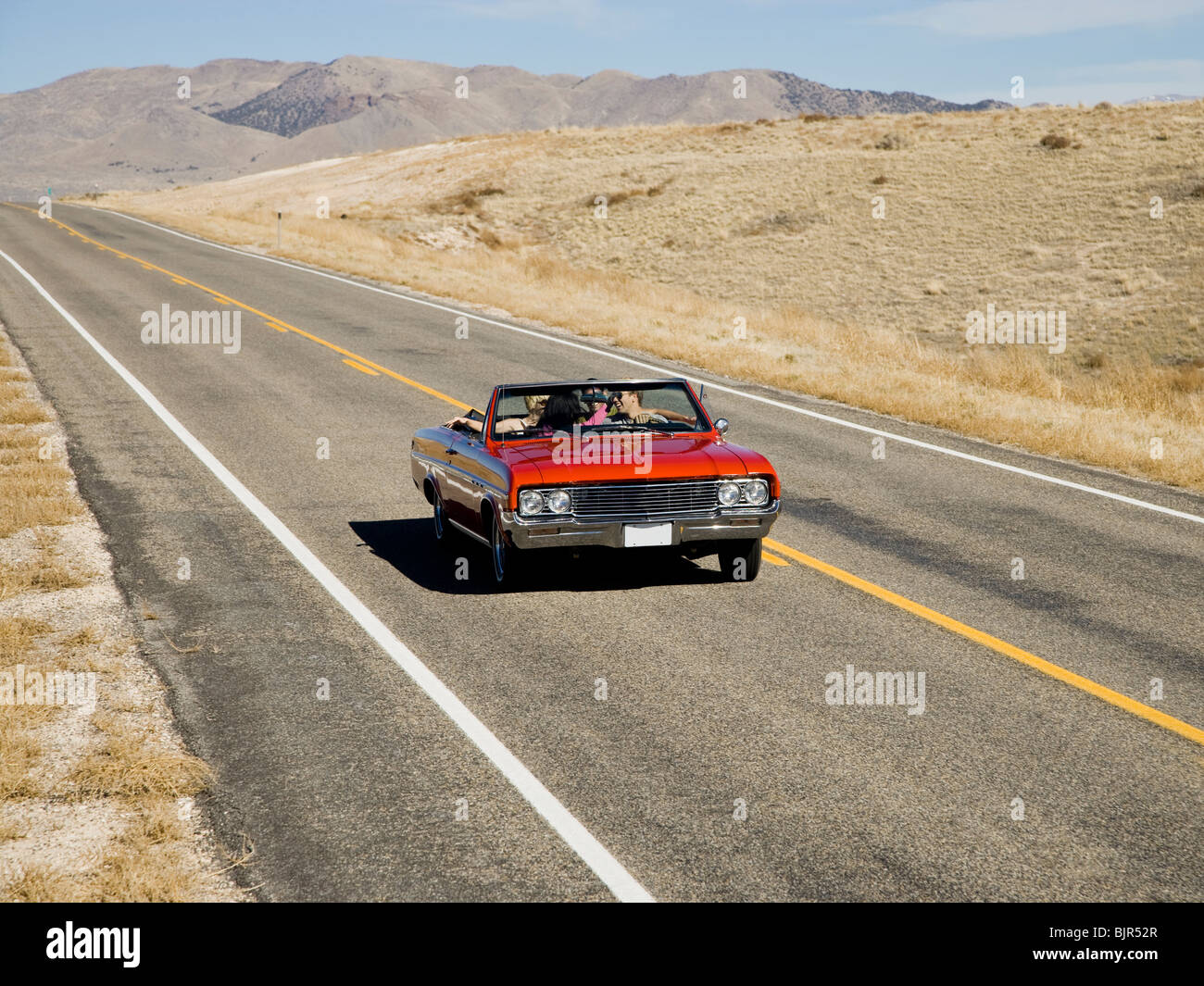 Red car road hi-res stock photography and images - Alamy