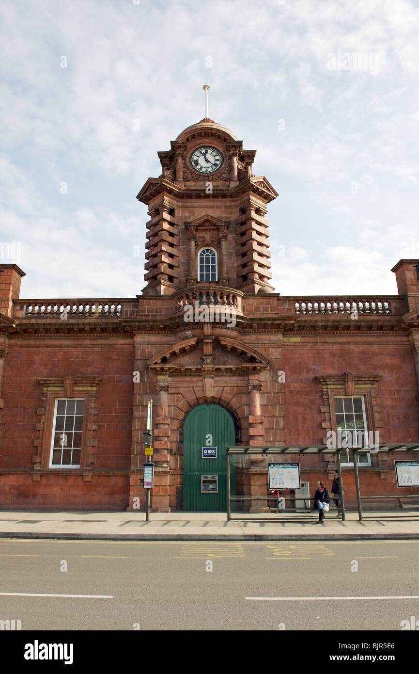 Nottingham train station, England Stock Photo - Alamy