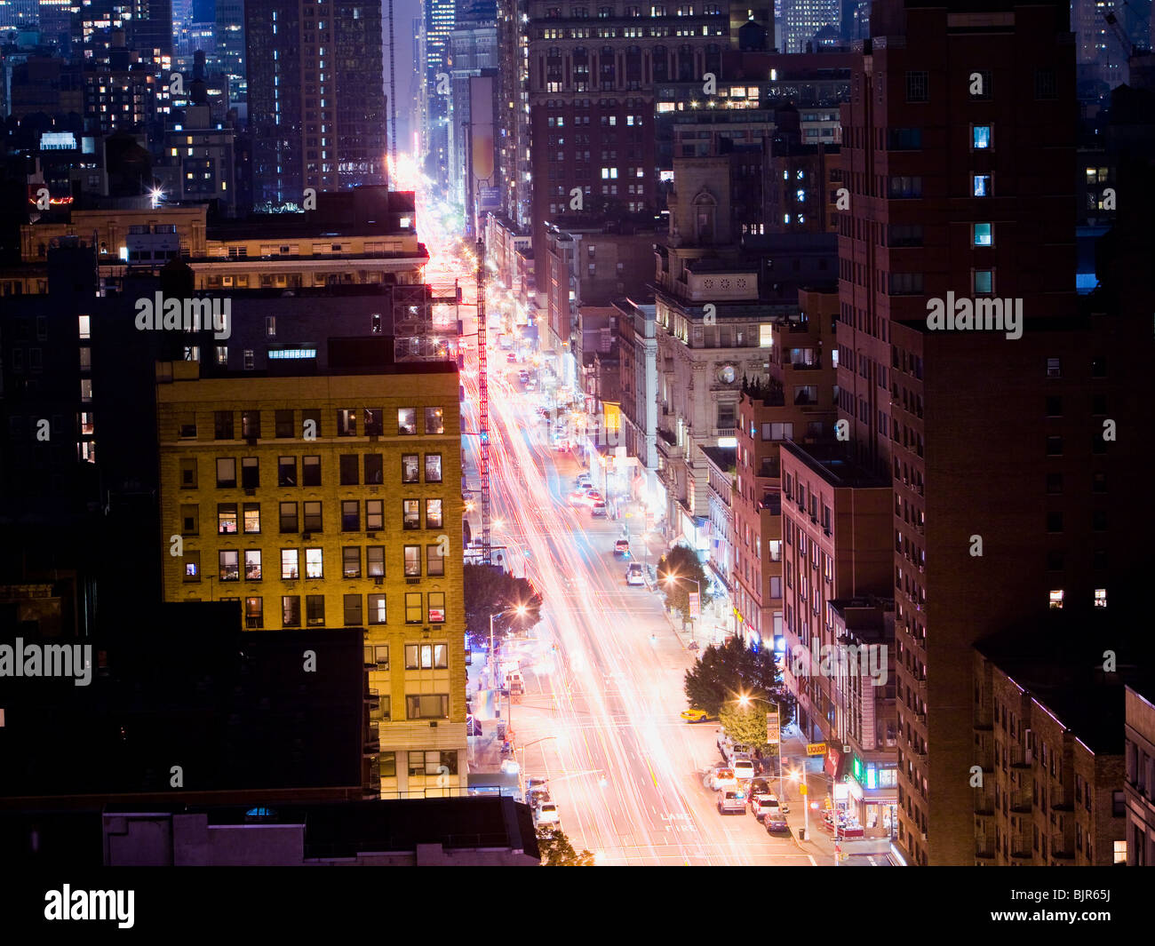 city street at night Stock Photo - Alamy