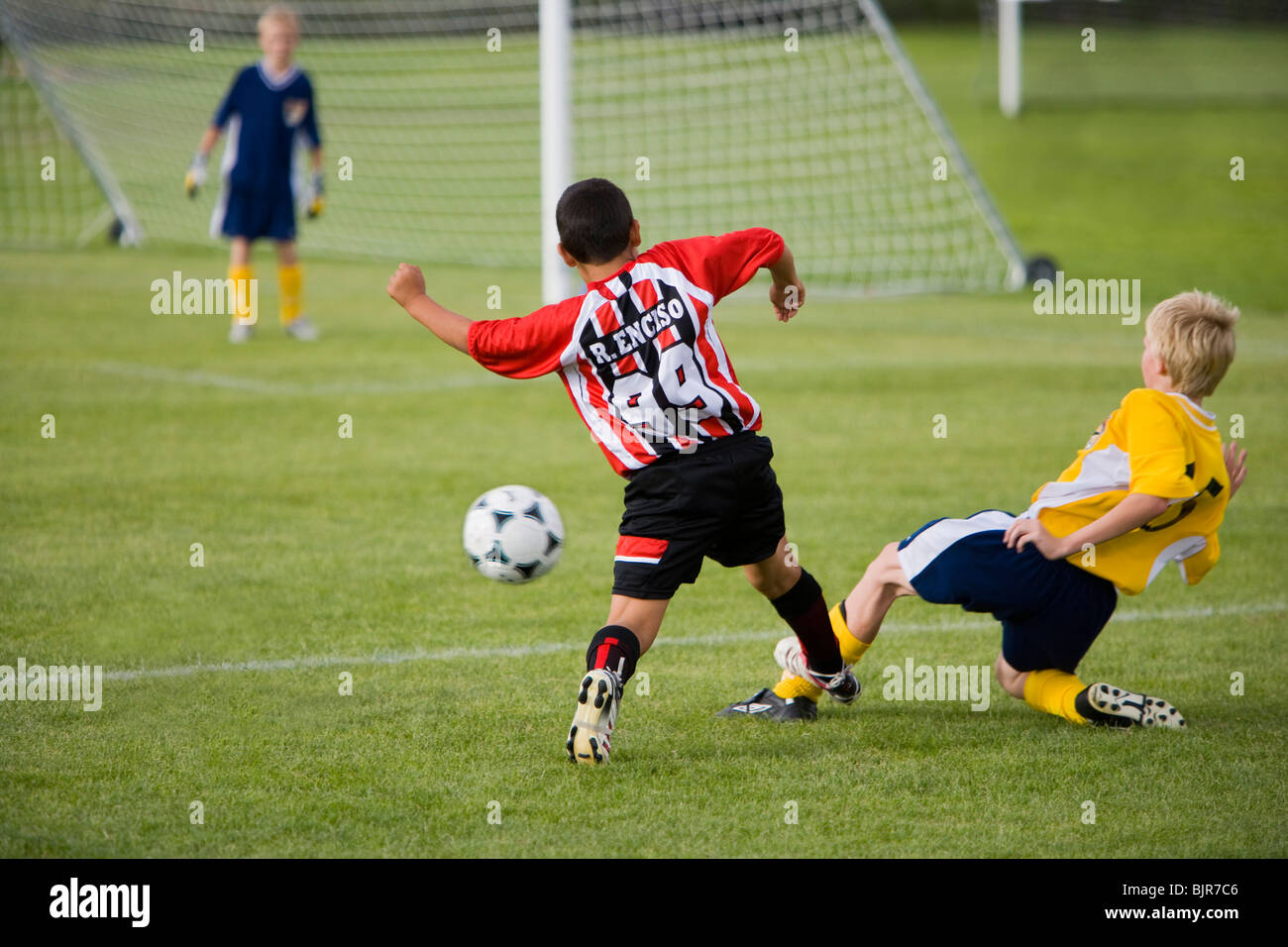 youth soccer players Stock Photo - Alamy
