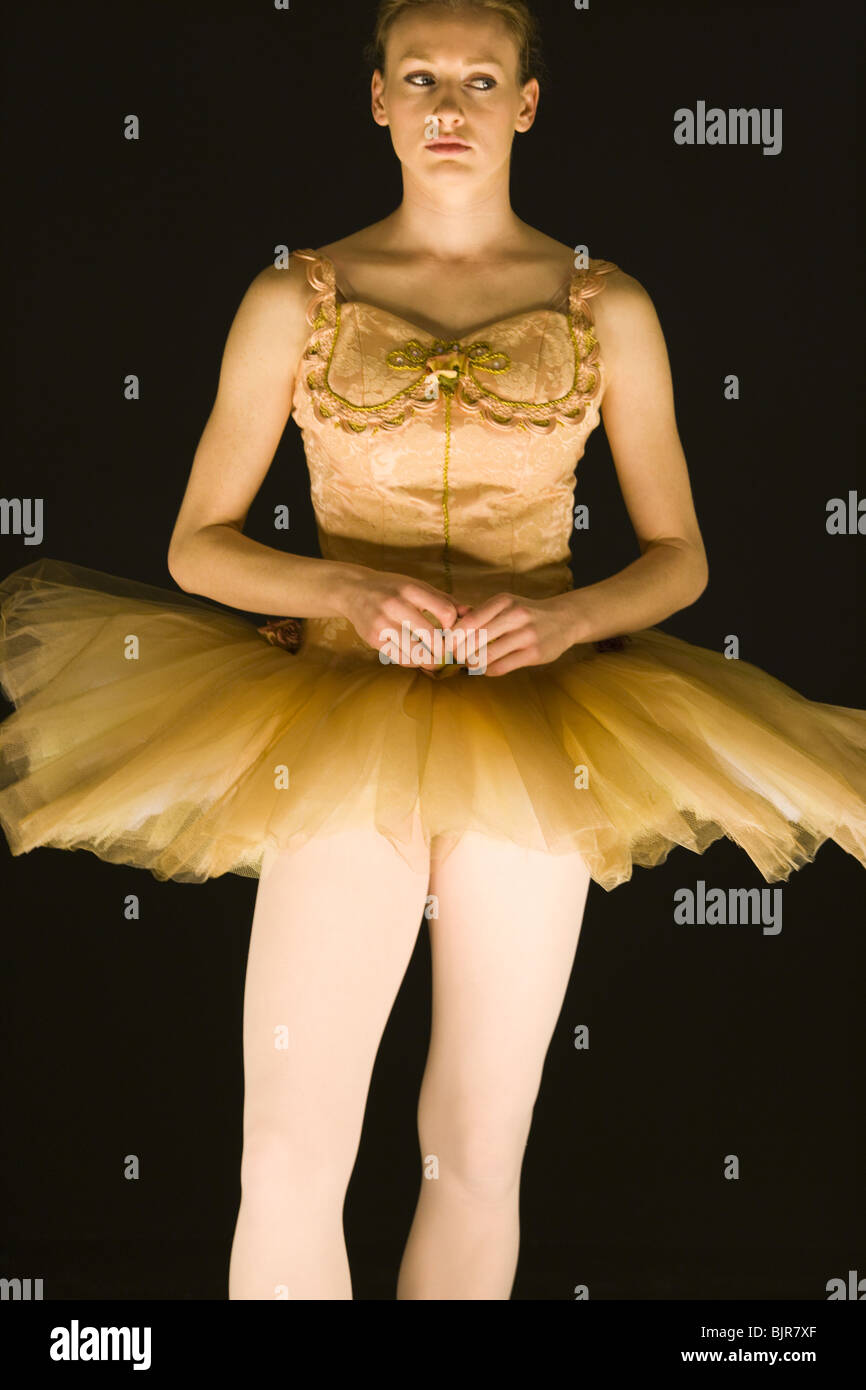 Portrait of ballet dancer Stock Photo - Alamy