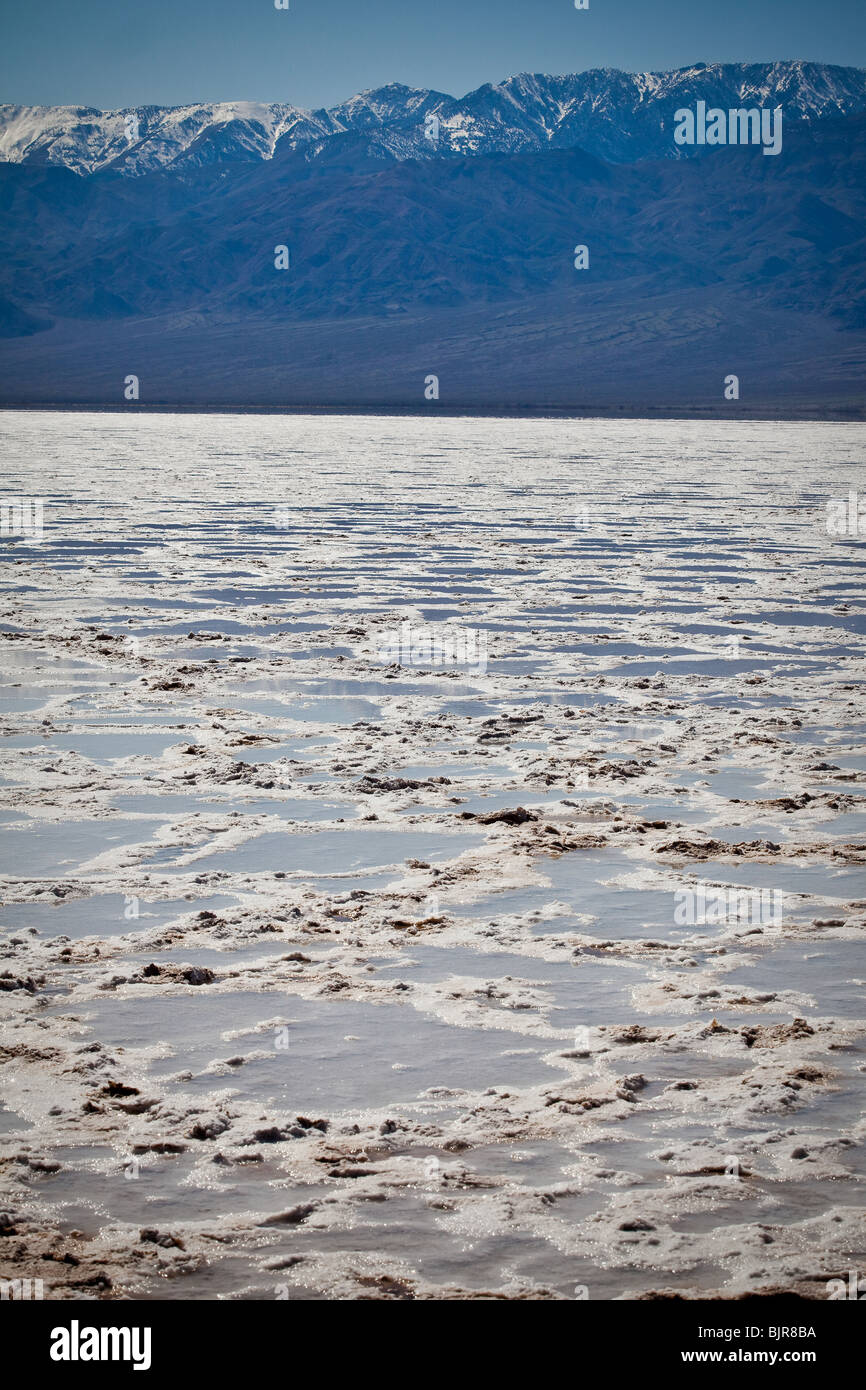 Dried salt deposits at Badwater Basin, the lowest point on earth in ...