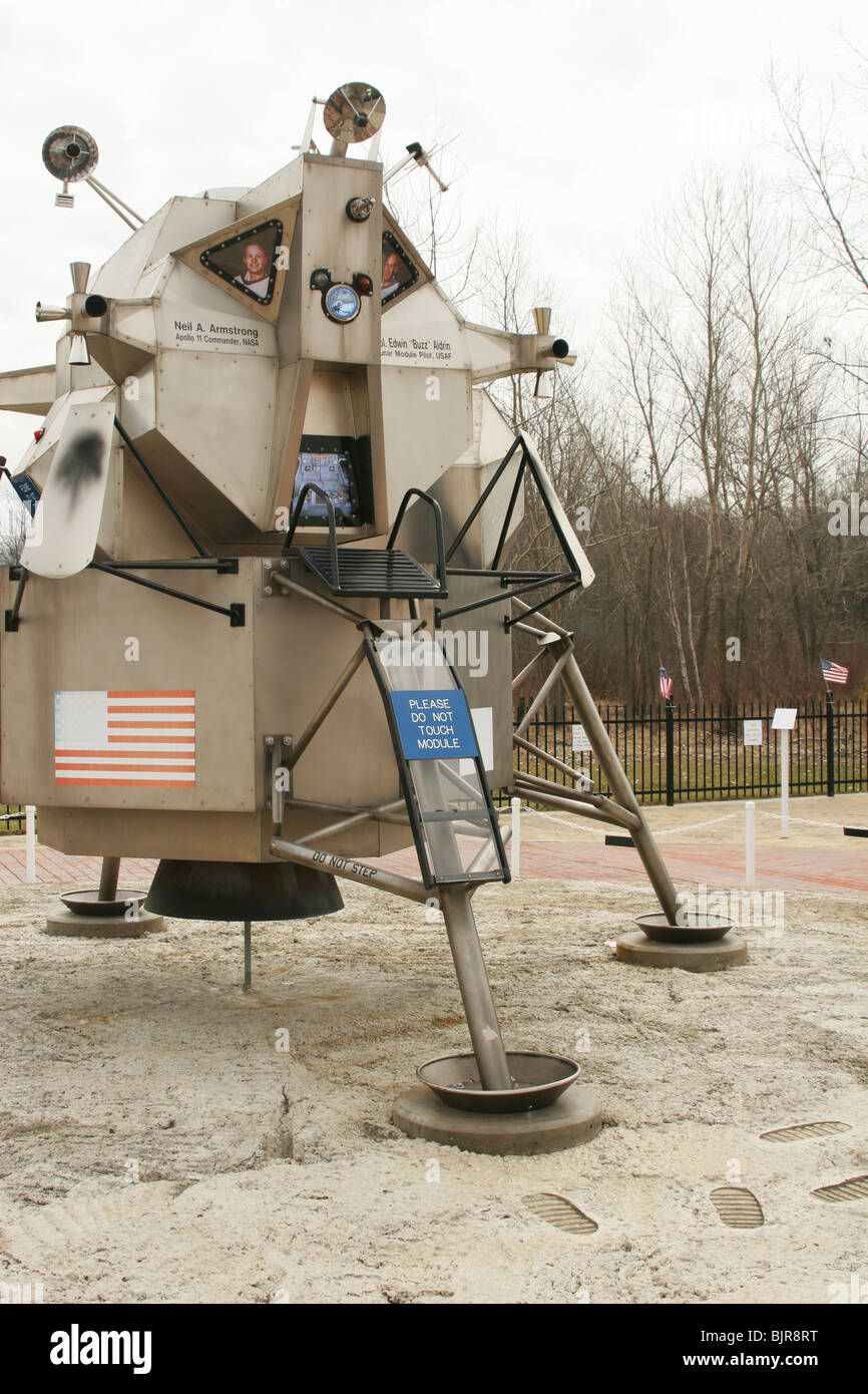 Ksp Lunar Lander Replicas