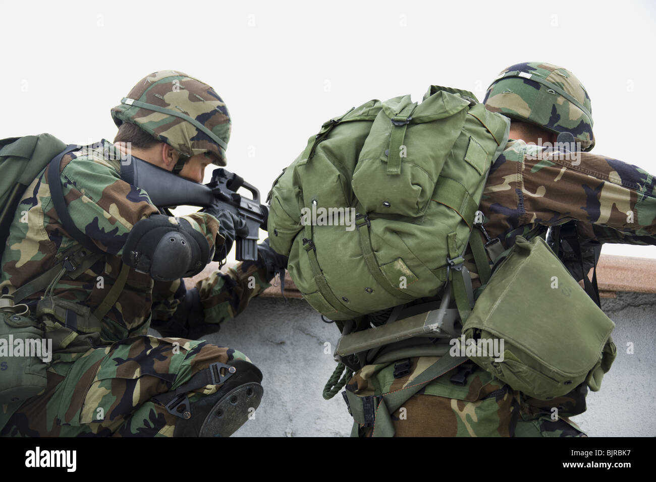 Soldier Aim Gun High Resolution Stock Photography and Images - Alamy