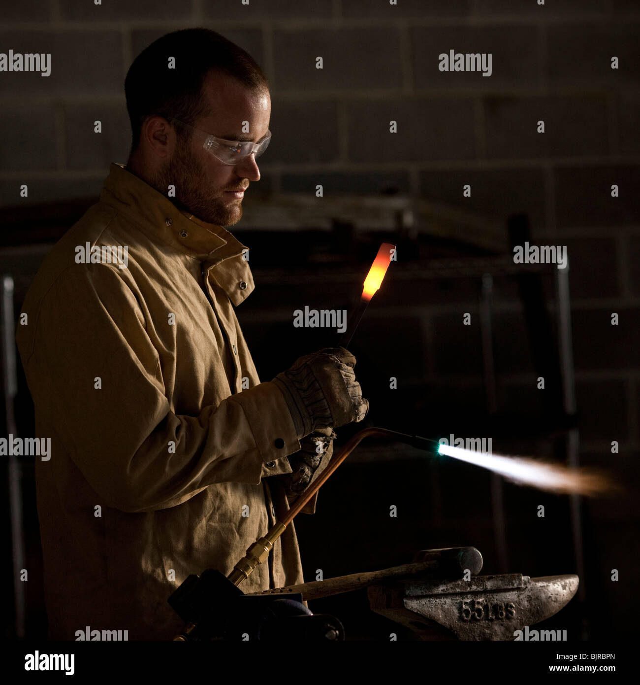 Male welder hi-res stock photography and images - Alamy