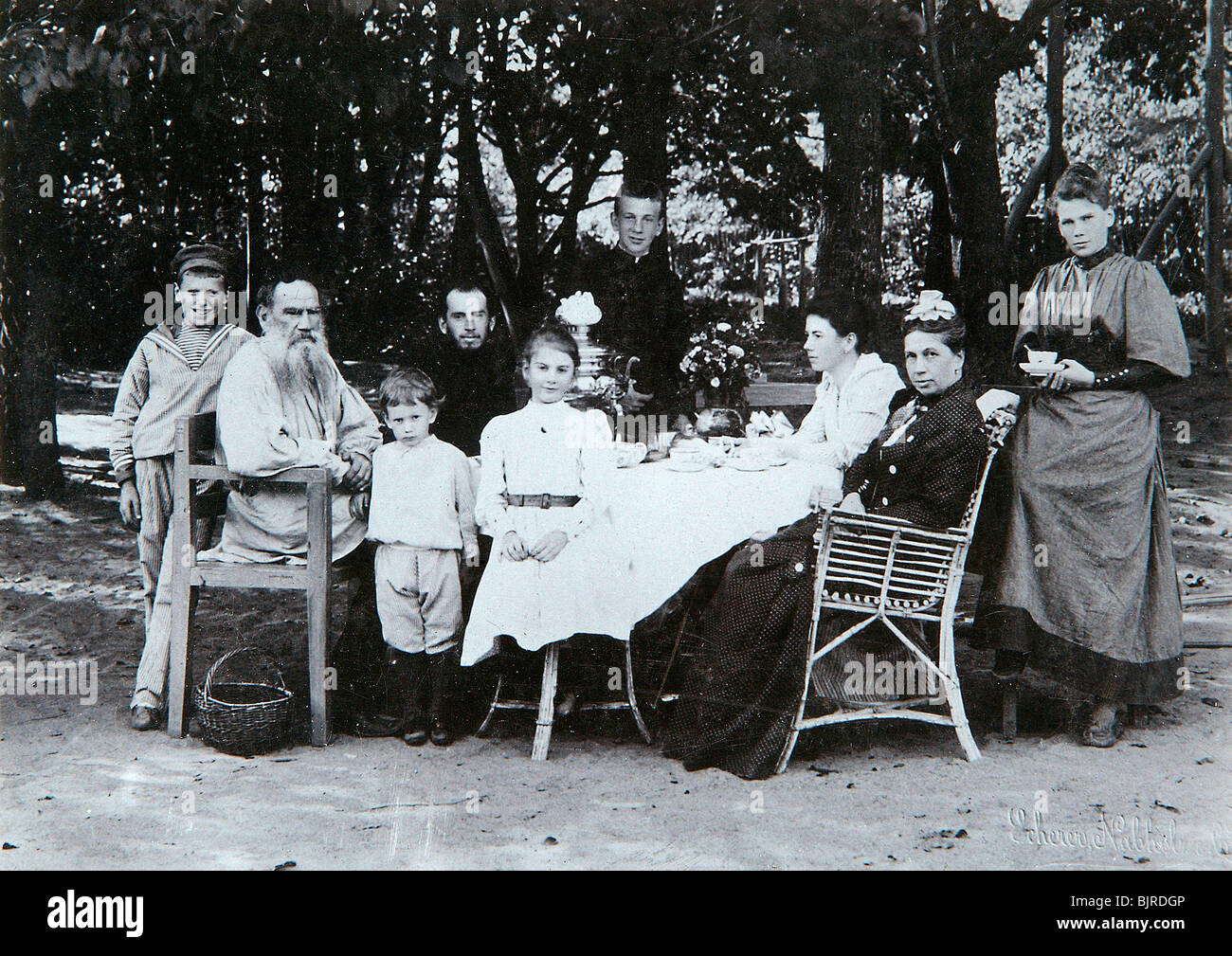 Leo tolstoy and family hi-res stock photography and images - Alamy