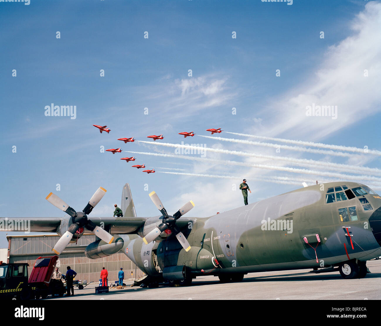 C 130 pilot hi-res stock photography and images - Alamy