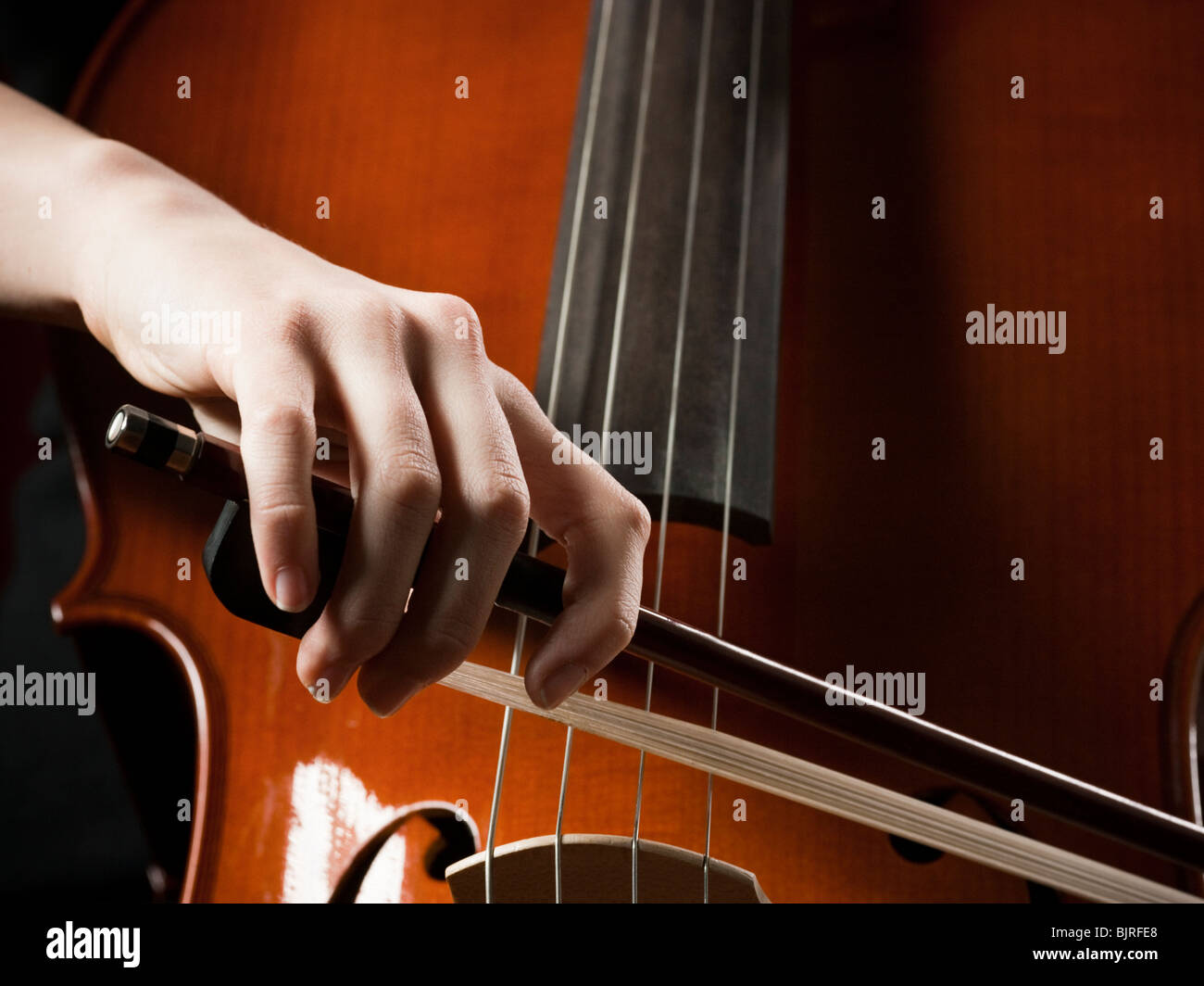 Cello bow hi-res stock photography and images - Alamy
