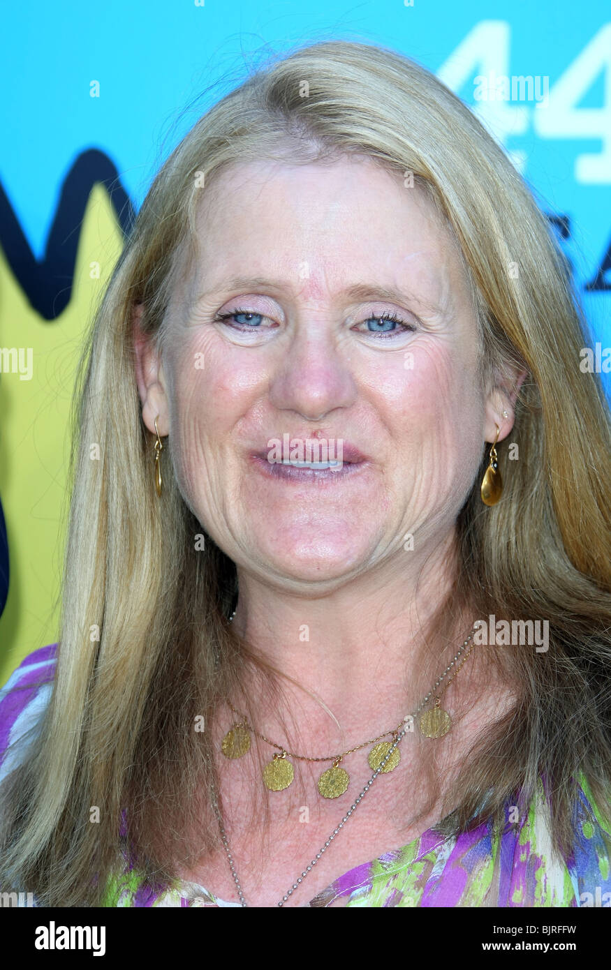 Nancy cartwright voice bart simpson hi-res stock photography and images ...