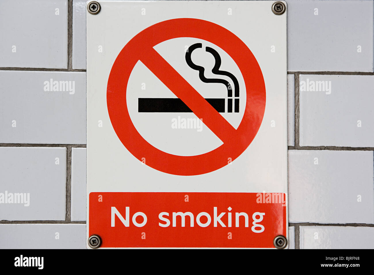 No smoking sign hi-res stock photography and images - Alamy
