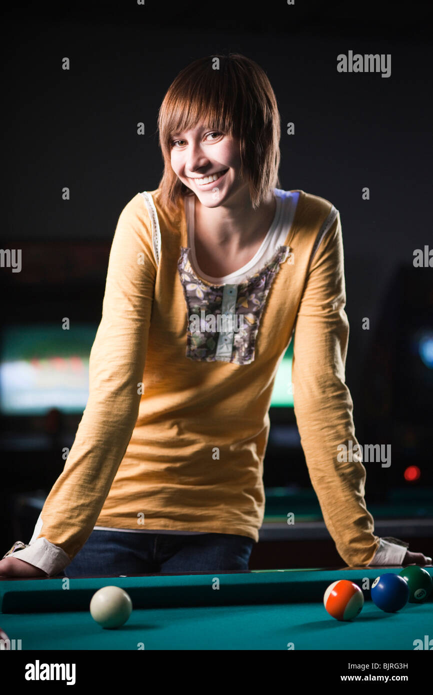 Pool table hi-res stock photography and images - Alamy