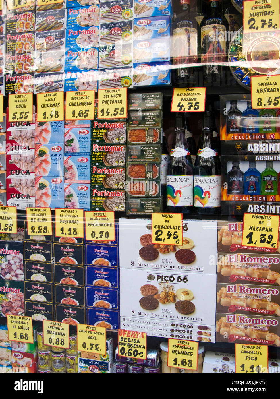 Barcelona, Spain. Grocery shop window with packets of preserved food ...
