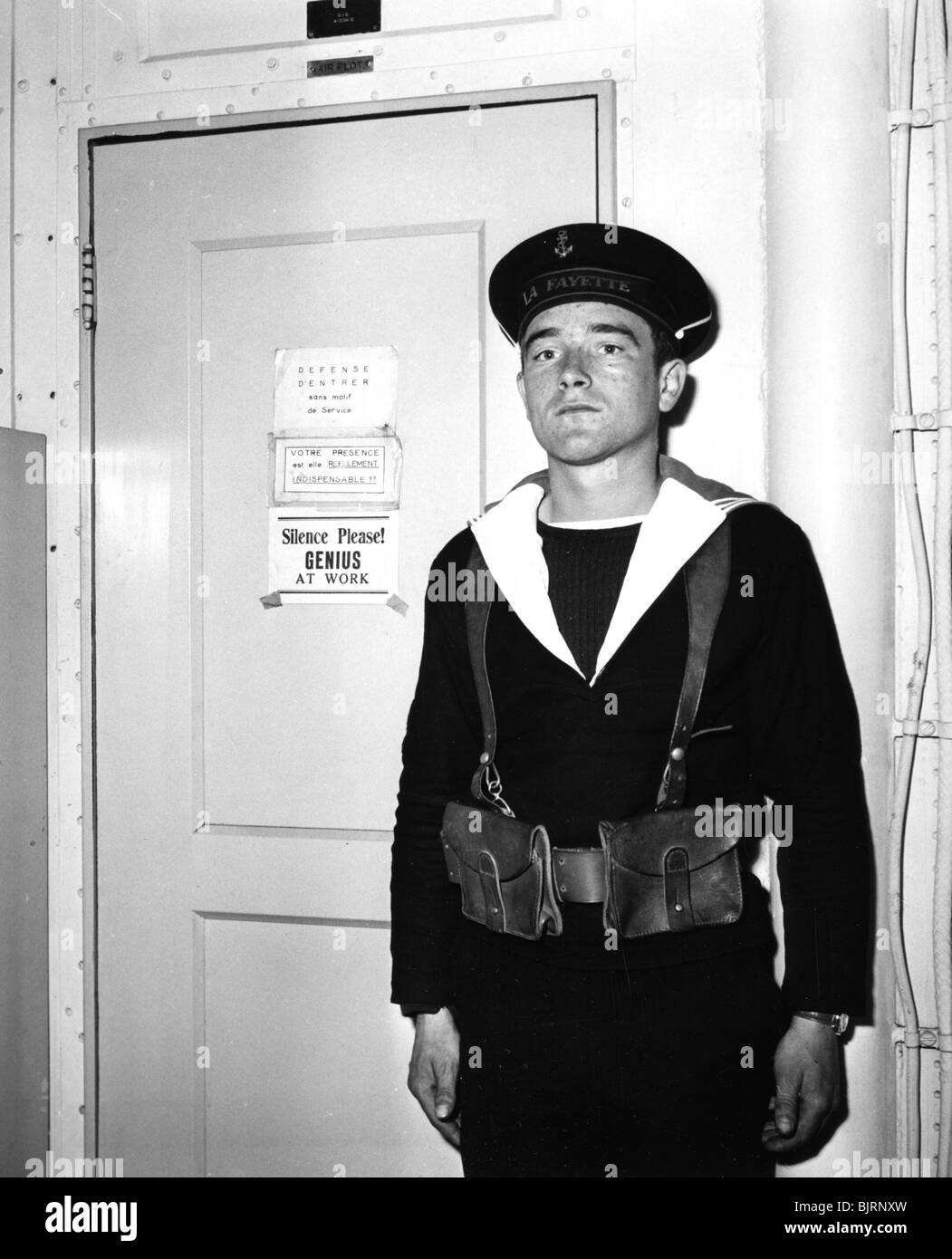 French navy uniform hi-res stock photography and images - Alamy