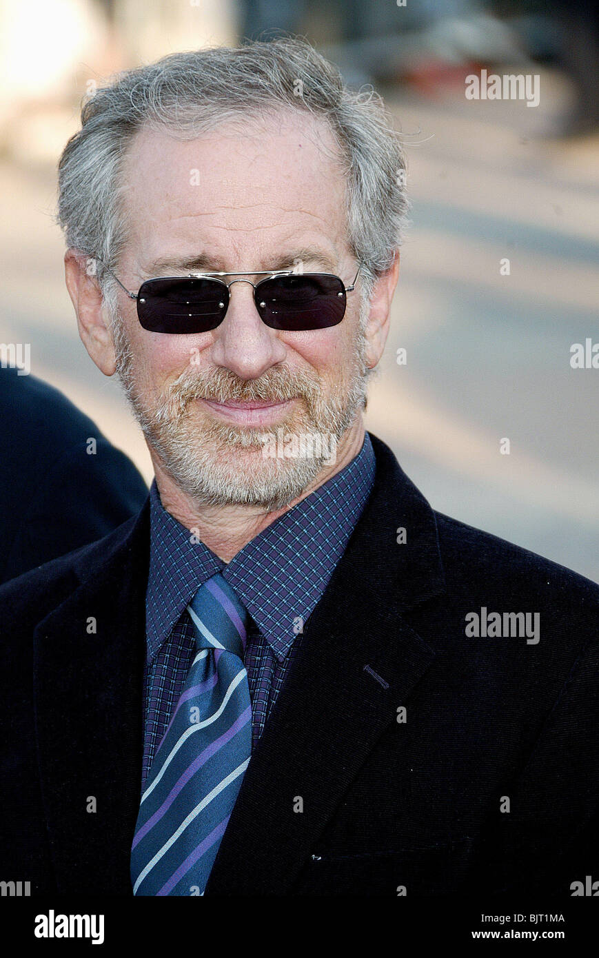 Steven spielberg director portrait hi-res stock photography and images ...