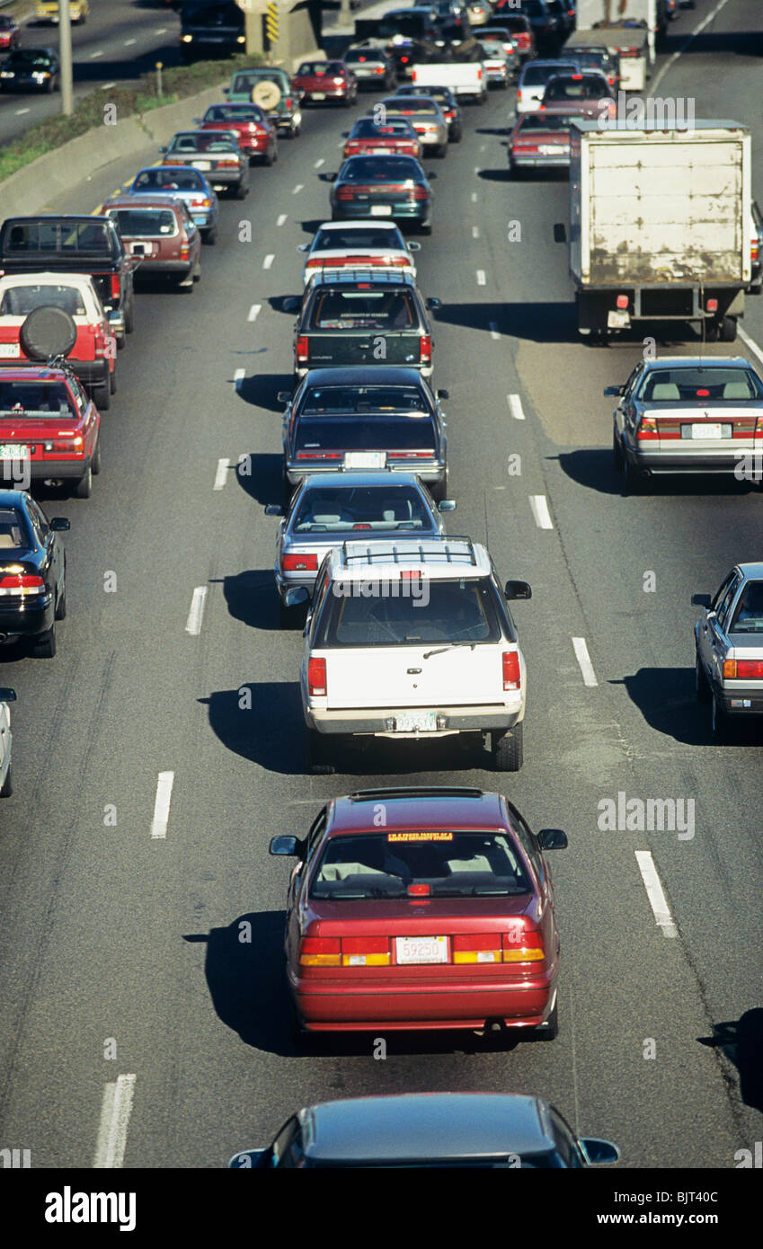 Traffic on a busy highway hi-res stock photography and images - Alamy