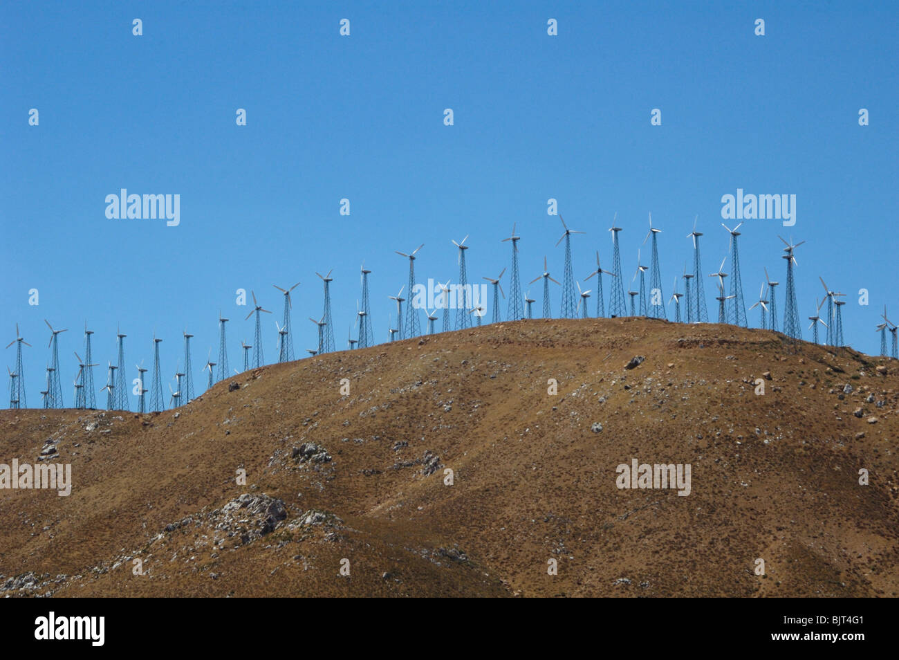 Tehachapi wind farm hi-res stock photography and images - Alamy