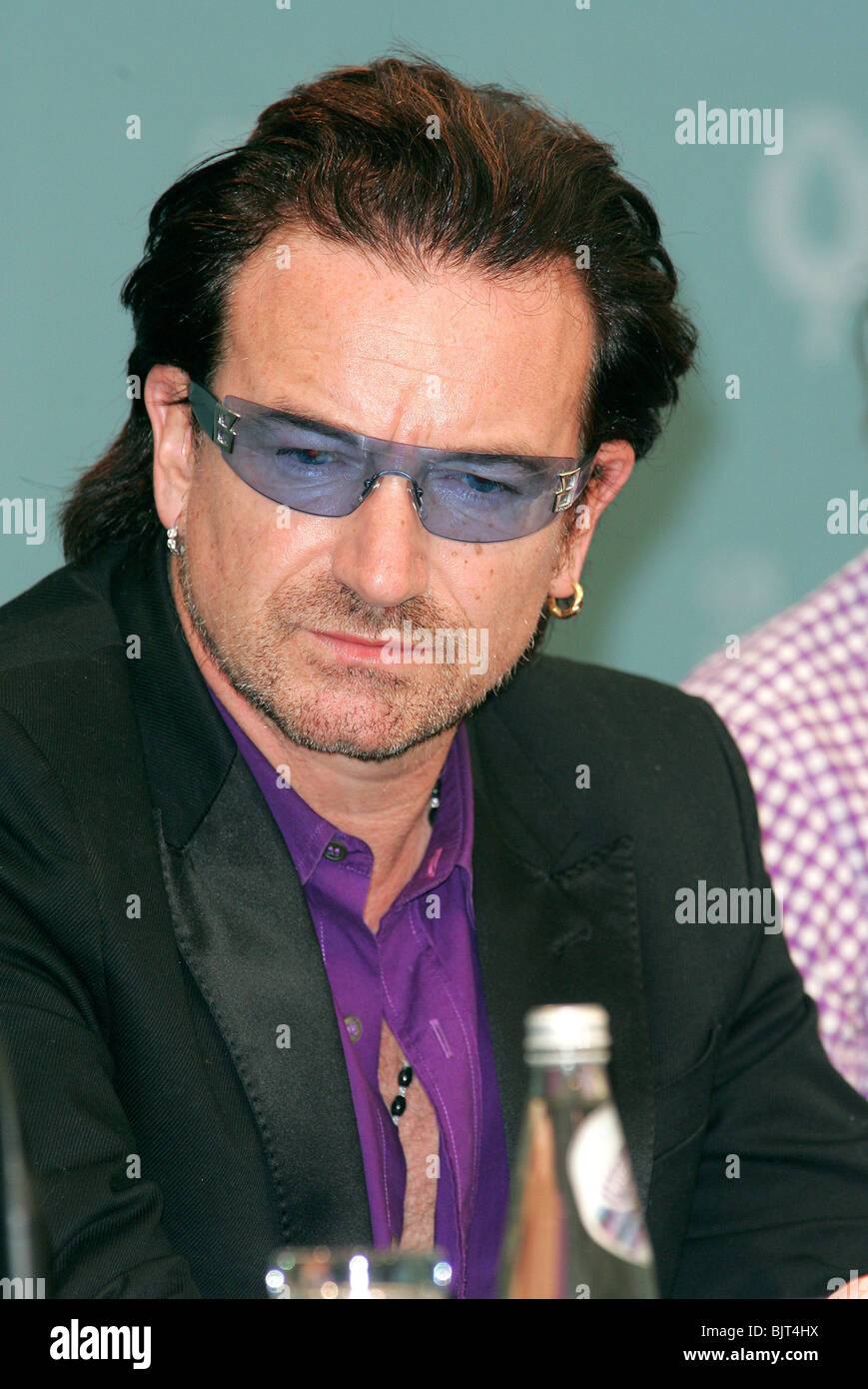 Bono g8 summit 2005 gleneagles hi-res stock photography and images - Alamy