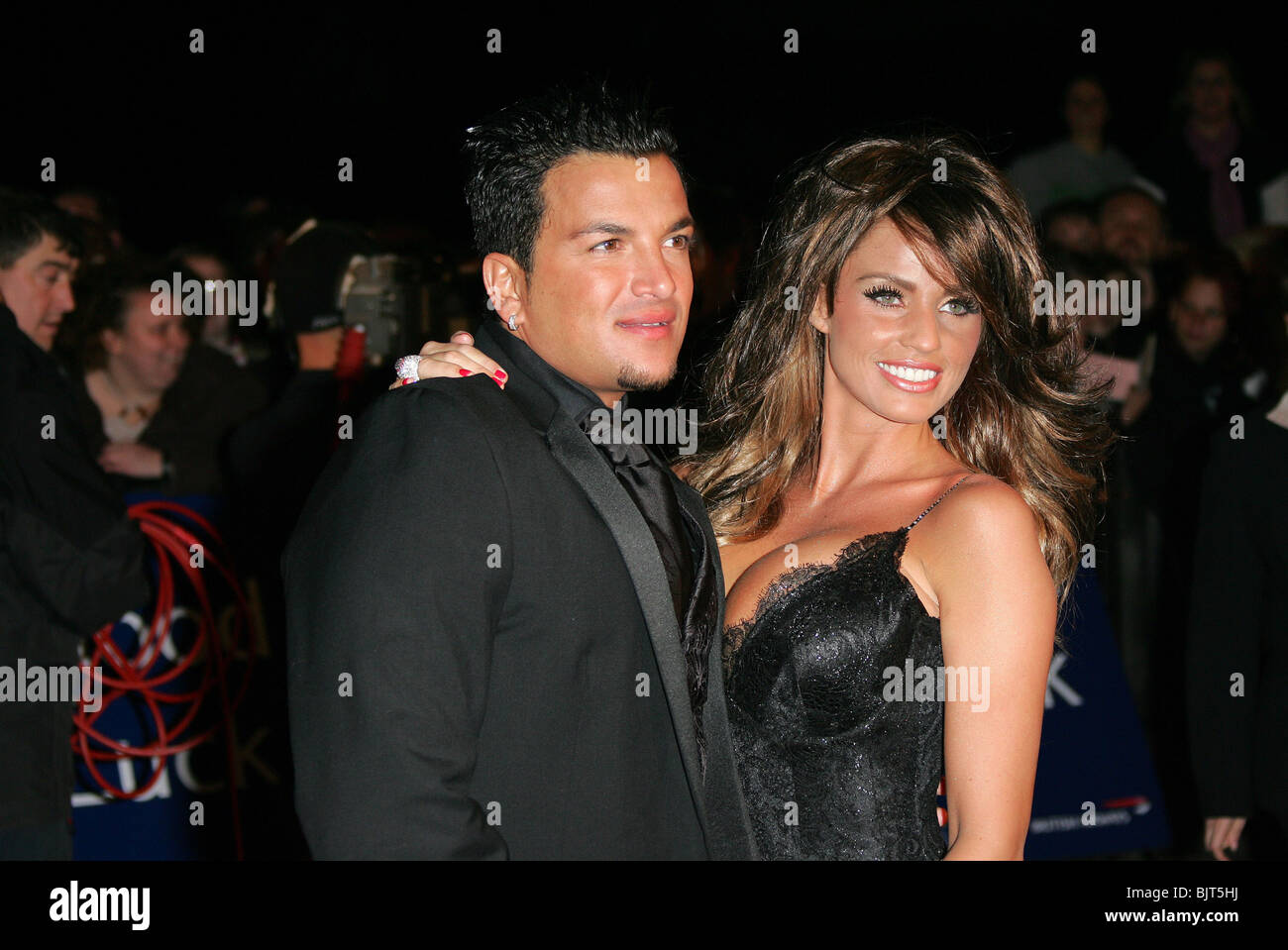 PETER ANDRE & JORDAN NATIONAL TELEVISION AWARDS 2005 ROYAL ALBERT HALL ...