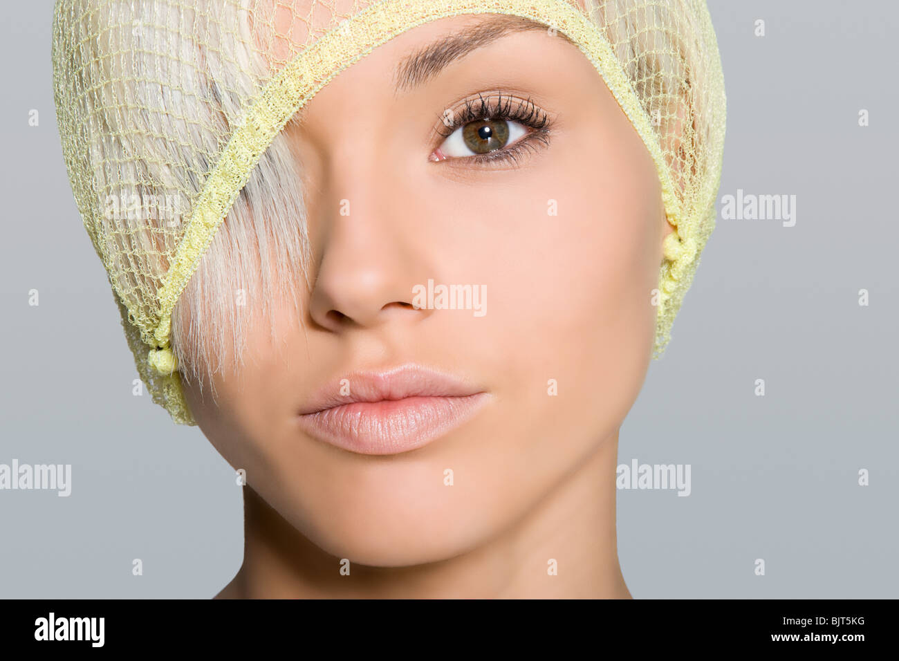 Hairnet hi-res stock photography and images - Alamy