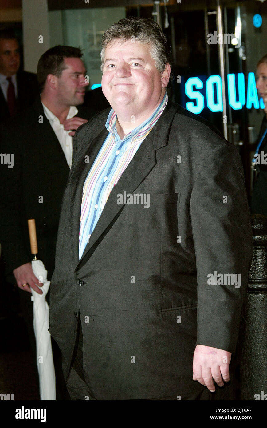 ROBBIE COLTRANE HARRY POTTER & THE GOBLET OF FIRE FILM PREMIER ODEON ...