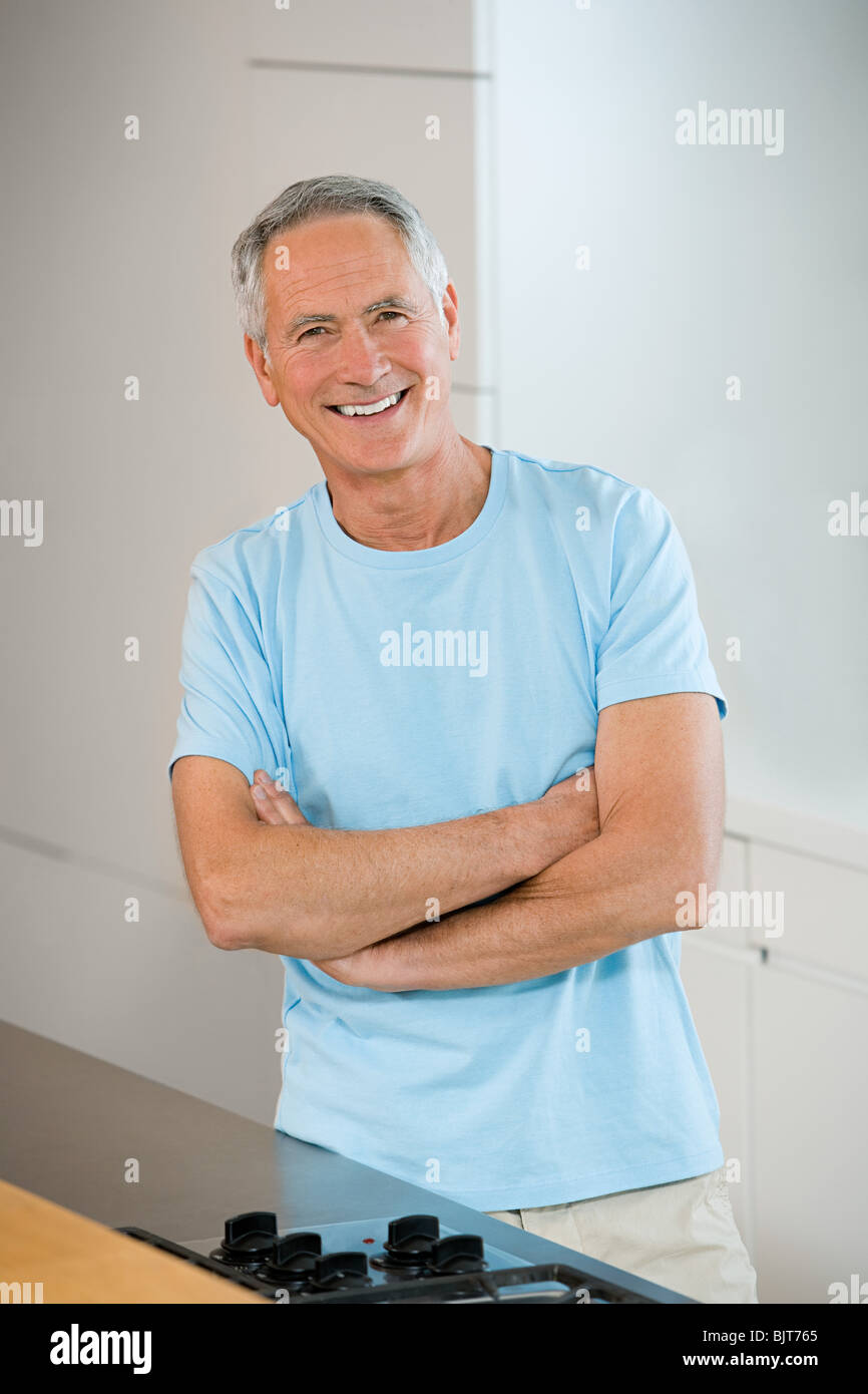 Portrait of a senior man Stock Photo - Alamy
