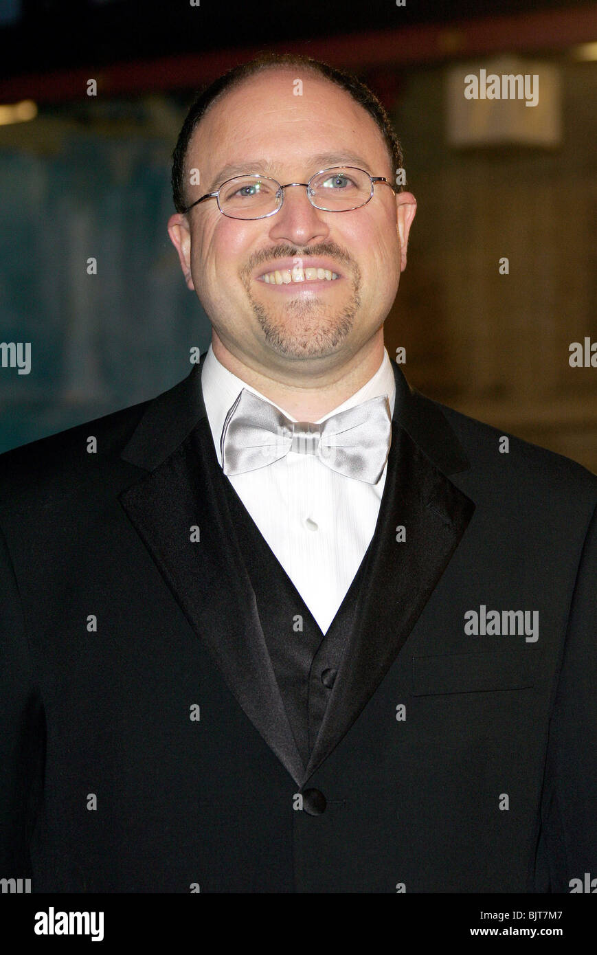 CARY GRANAT THE CHRONICLES OF NARNIA FILM PREMIER THE ROYAL ALBERT HALL LONDON ENGLAND 07 ...