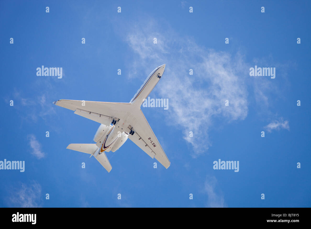 Planes flying into Sydney, Australia Stock Photo - Alamy