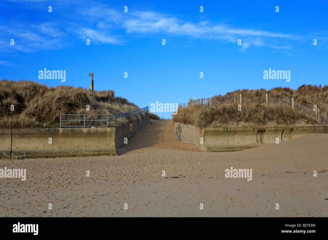 Beach waxham hi-res stock photography and images - Alamy