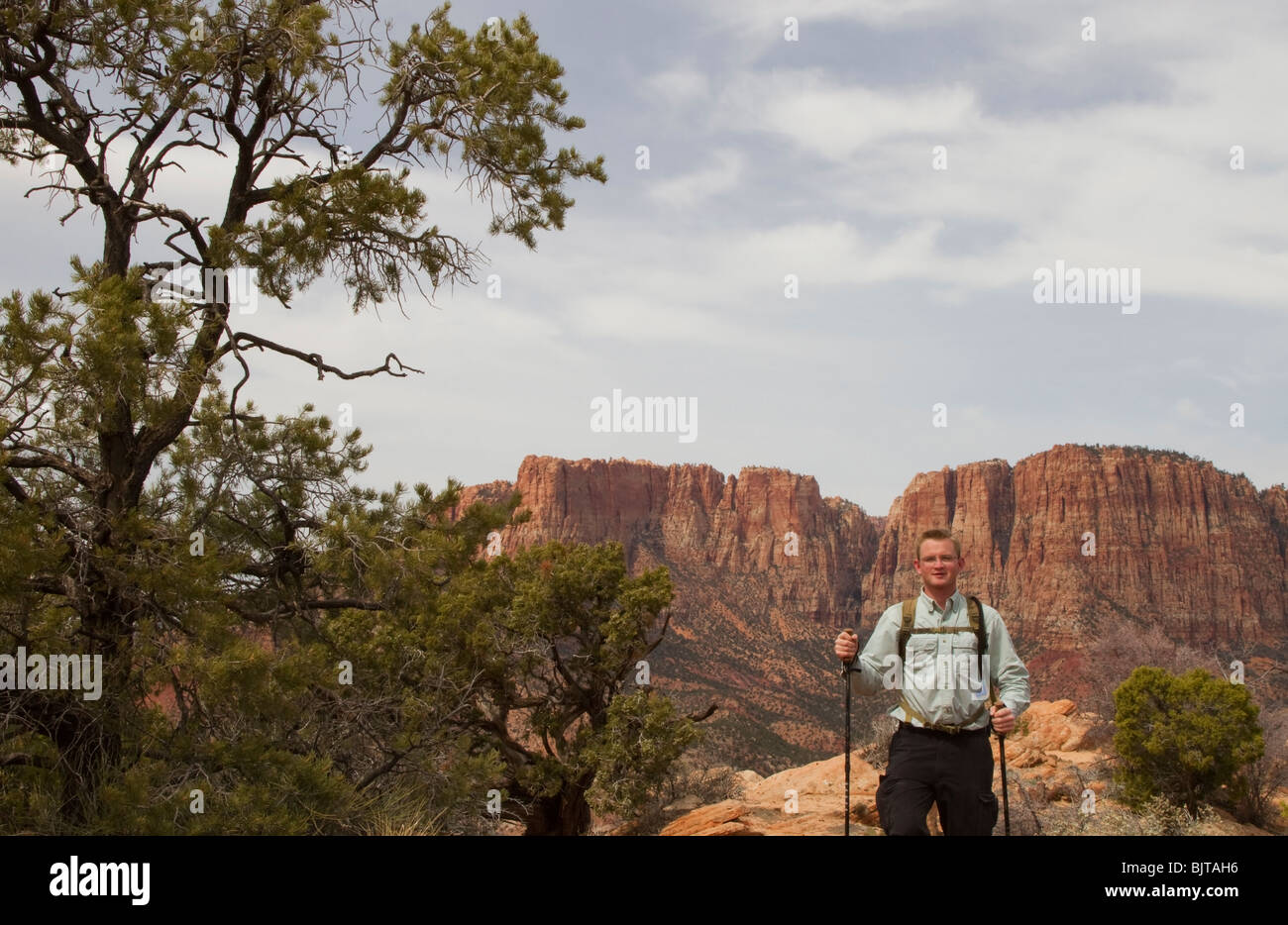 Reaching the summit hi-res stock photography and images - Alamy
