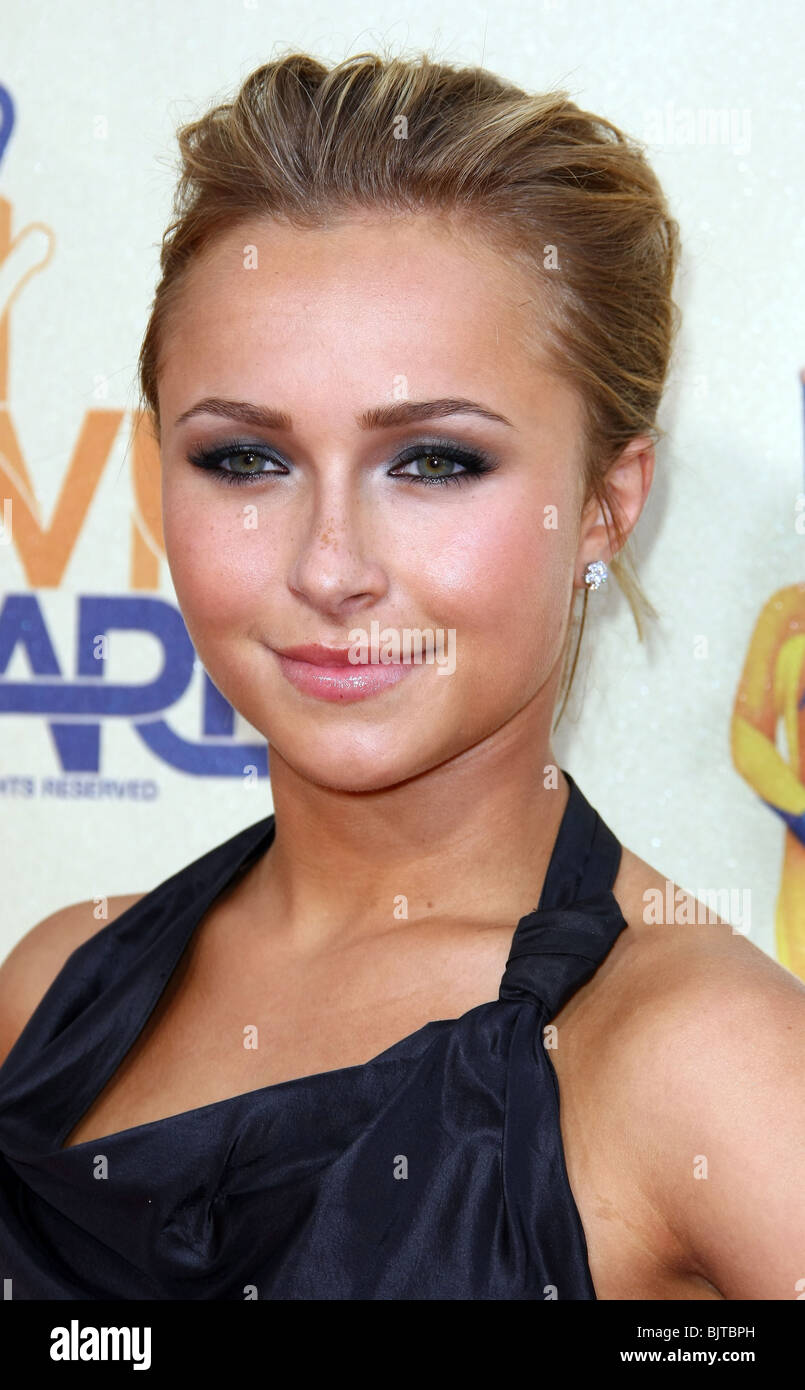 HAYDEN PANETIERRE 2009 MTV MOVIE AWARDS BURBANK LOS ANGELES CA USA 31 ...