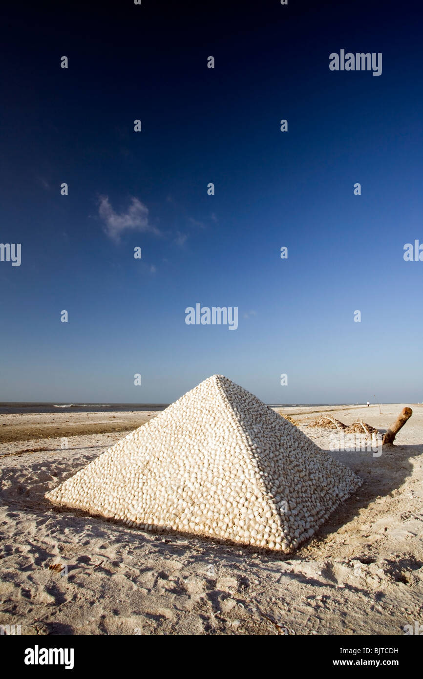 Pyramid Sand Sculpture - Sanibel Island, Florida USA Stock Photo - Alamy