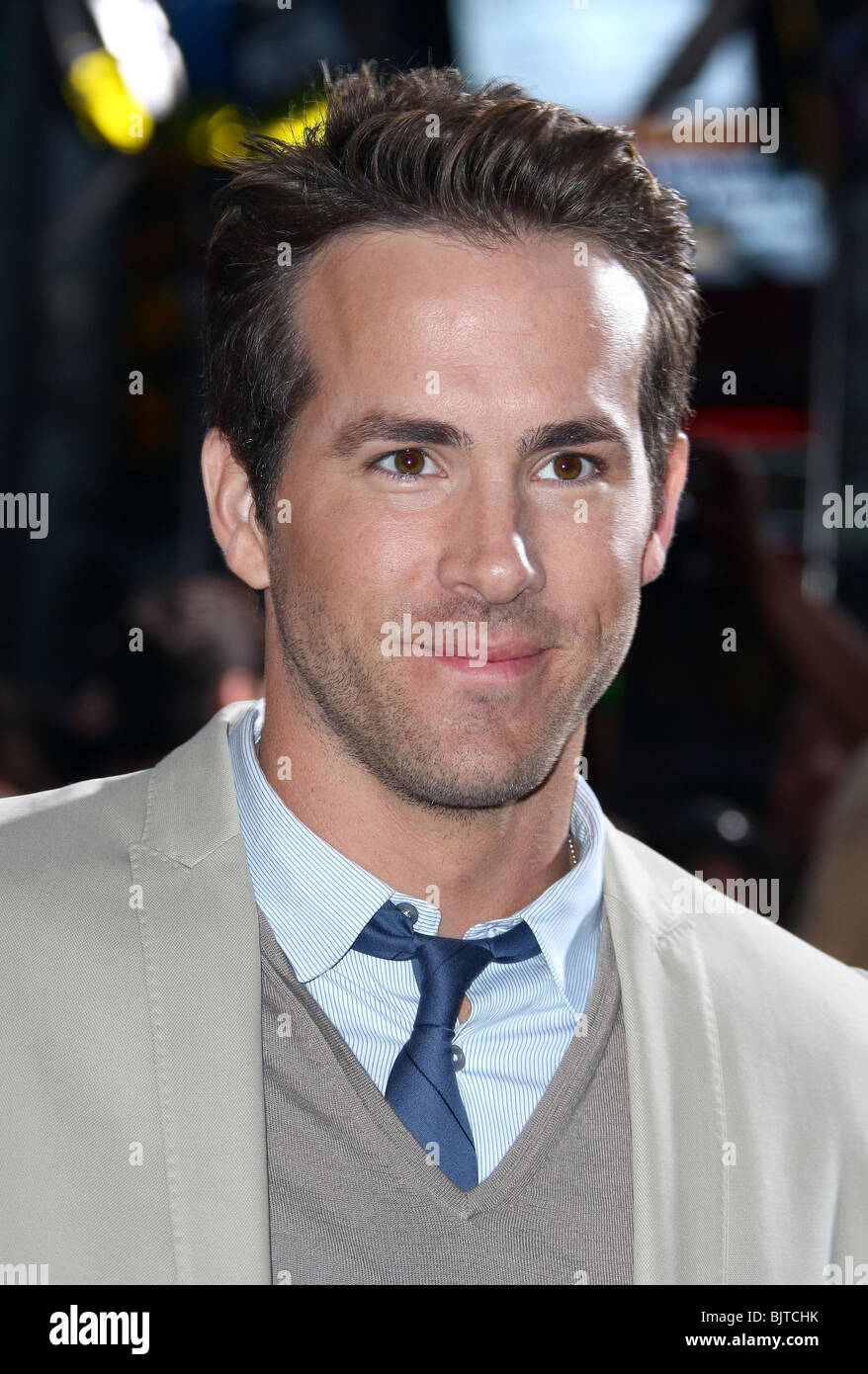 Ryan Reynolds The Proposal Hot