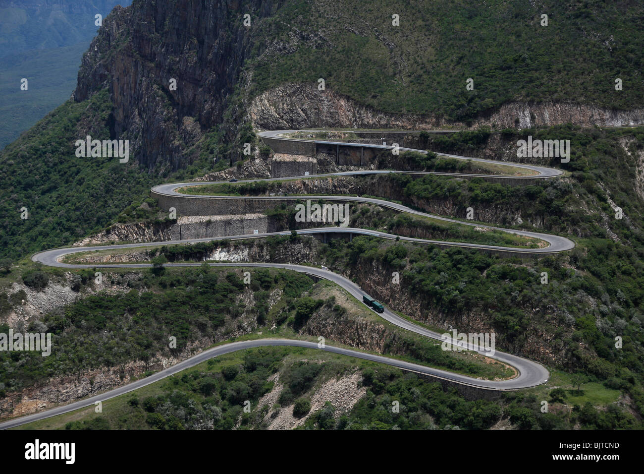 Road leba pass landscape lubango hi-res stock photography and images ...